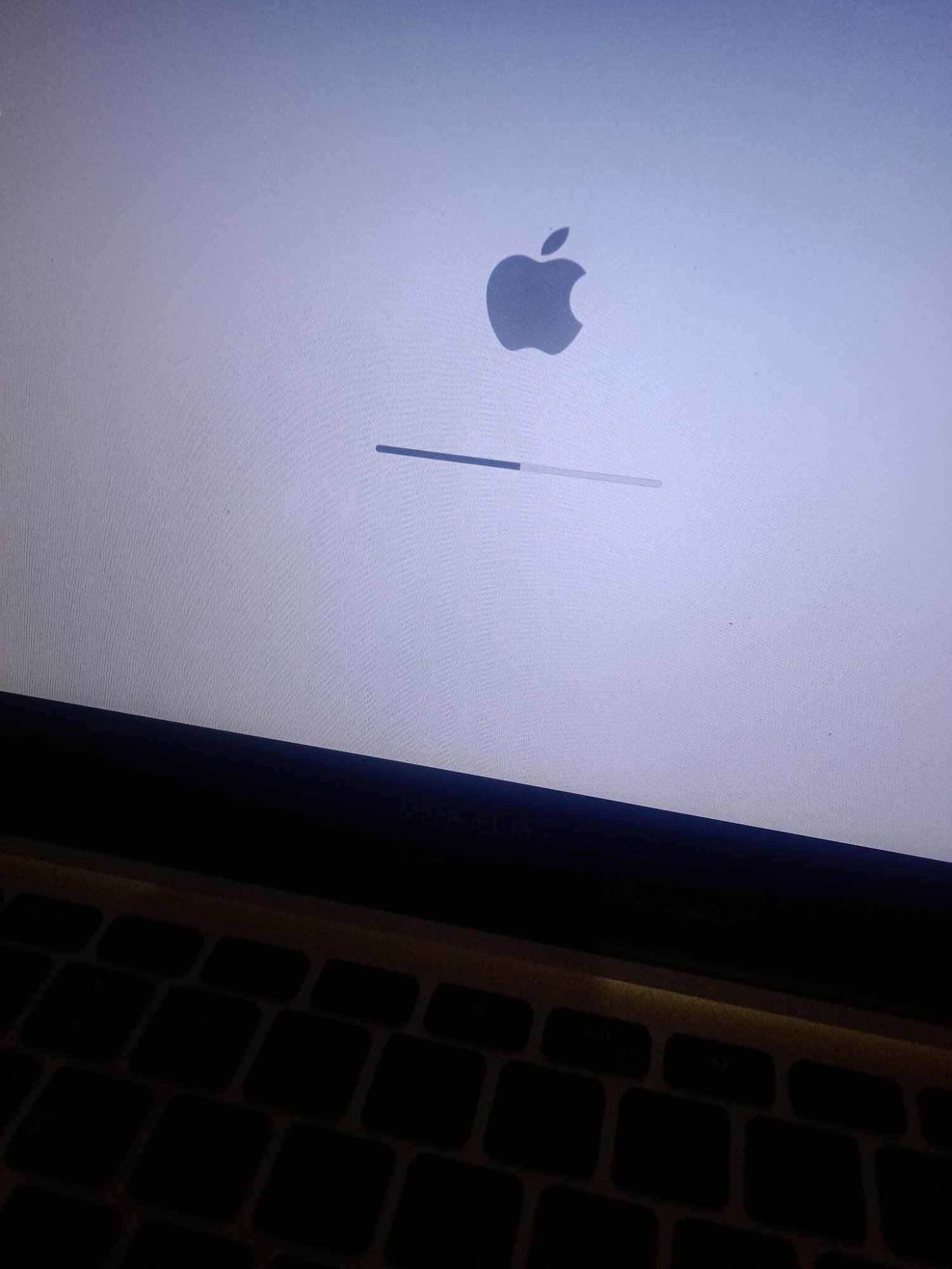 my macbook pro stuck on logo loading screen | MacRumors Forums my macbook pro stuck on logo loading screen | MacRumors Forums