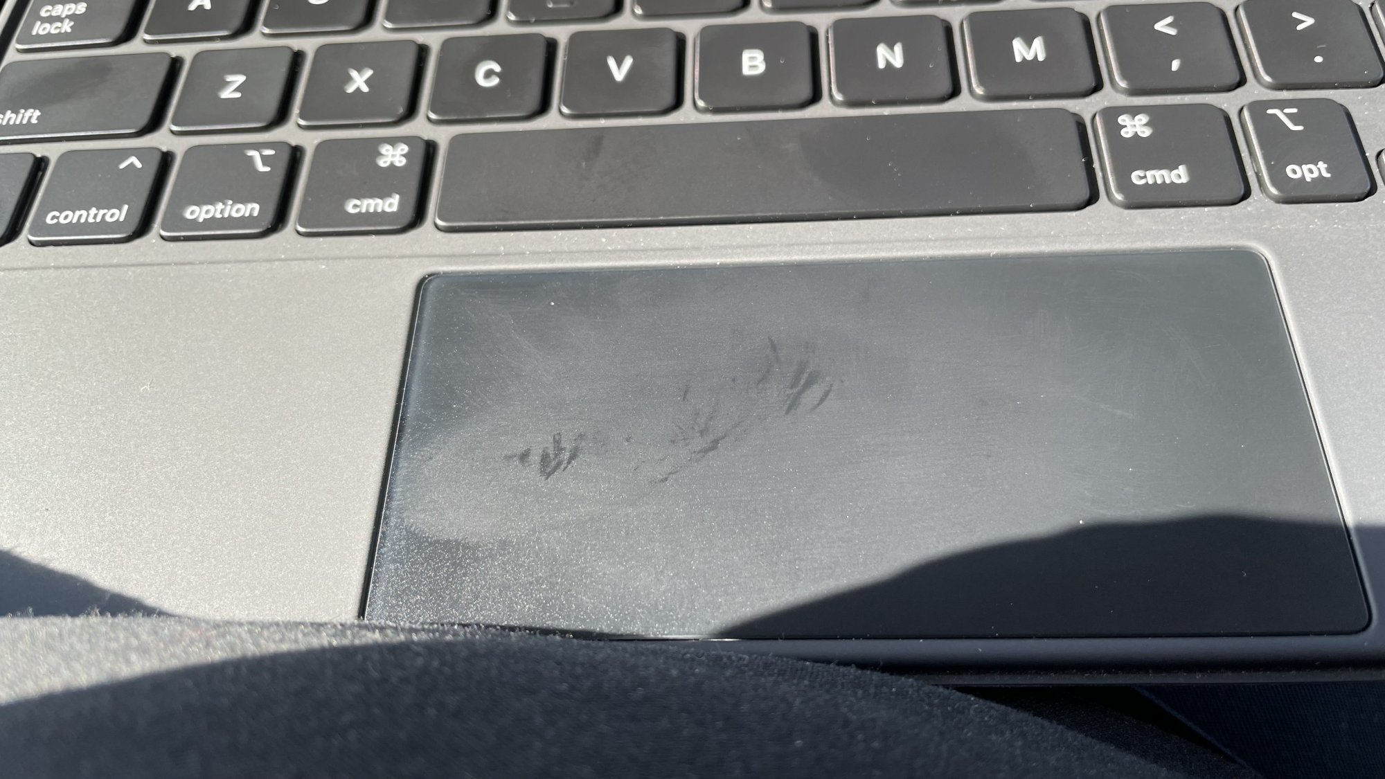 Magic Keyboard Trackpad Stains MacRumors Forums