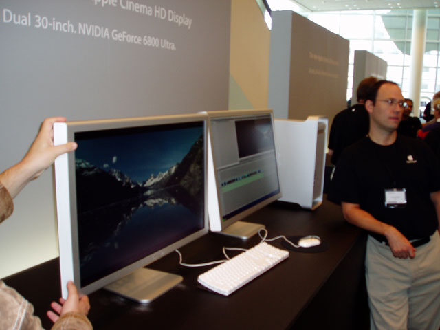 WWDC Photos (Monitors), Tiger Screenshots | MacRumors Forums