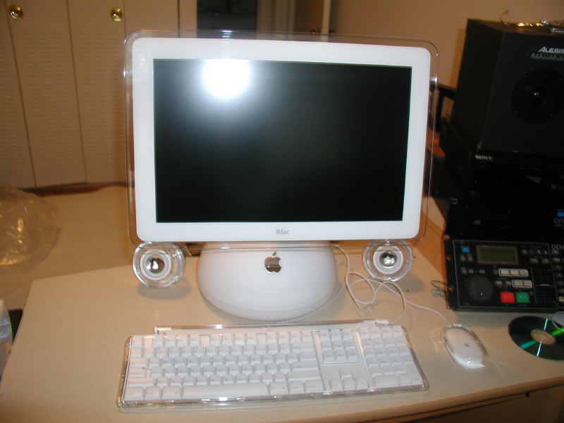 Show OFF Your MAC SETUP!! | MacRumors Forums Show OFF Your MAC SETUP!! | MacRumors Forums