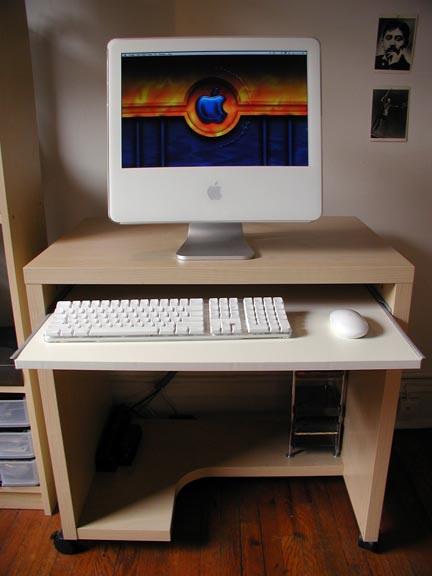 Post your iMac G5 Set Up! | MacRumors Forums