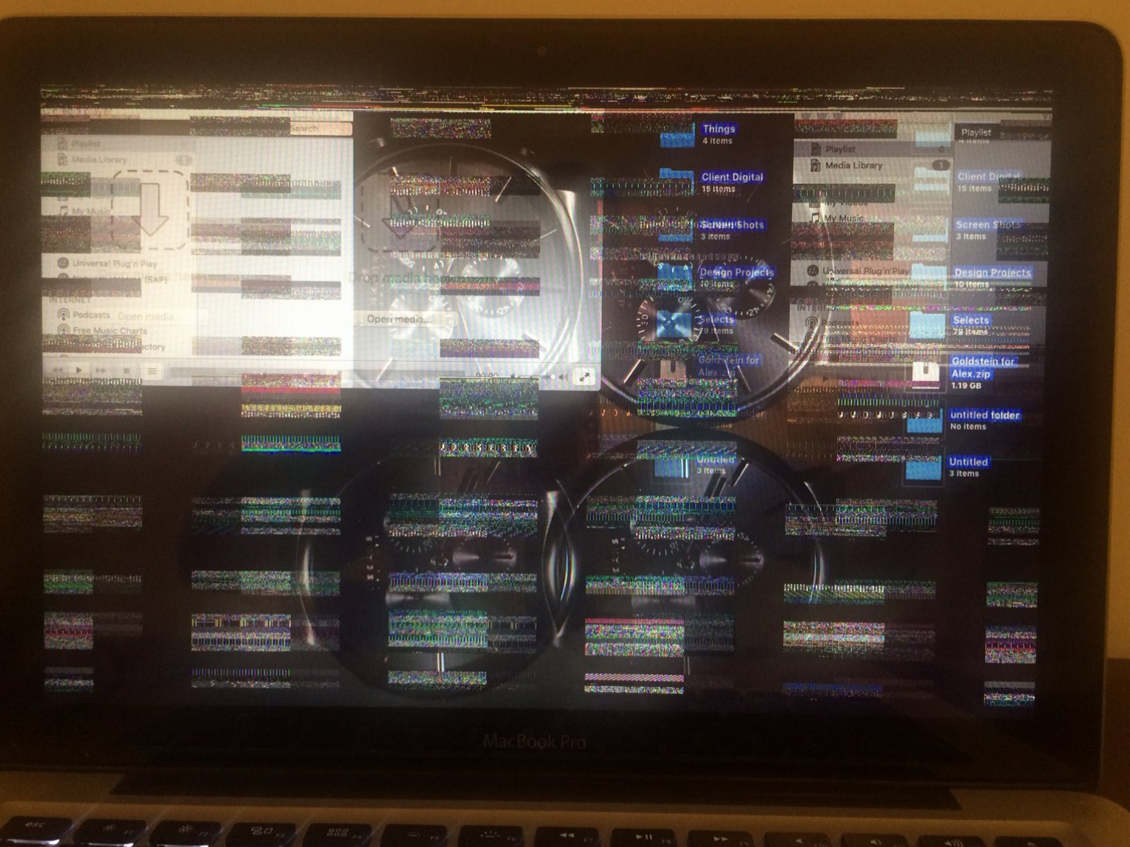 Mac freezes and restarts | MacRumors Forums Mac freezes and restarts | MacRumors Forums
