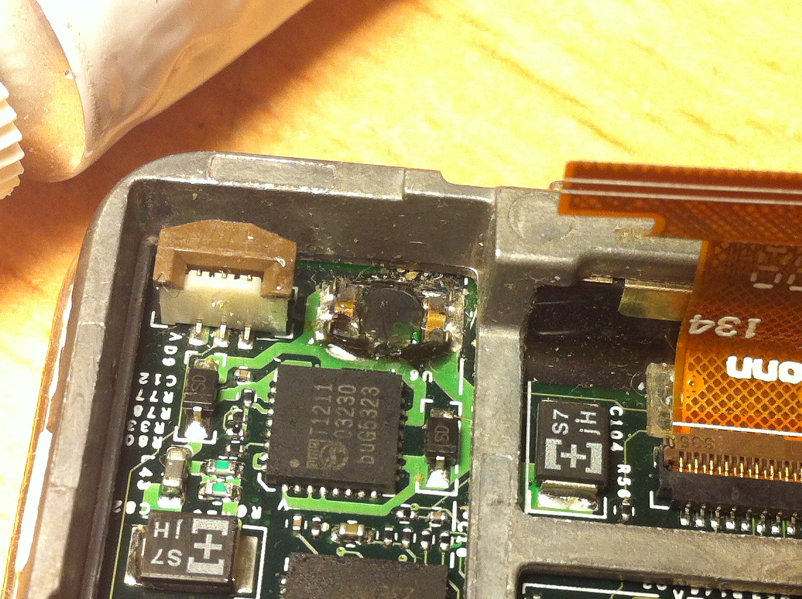 iPod classic 5th gen motherboard | MacRumors Forums iPod classic 5th gen motherboard | MacRumors Forums