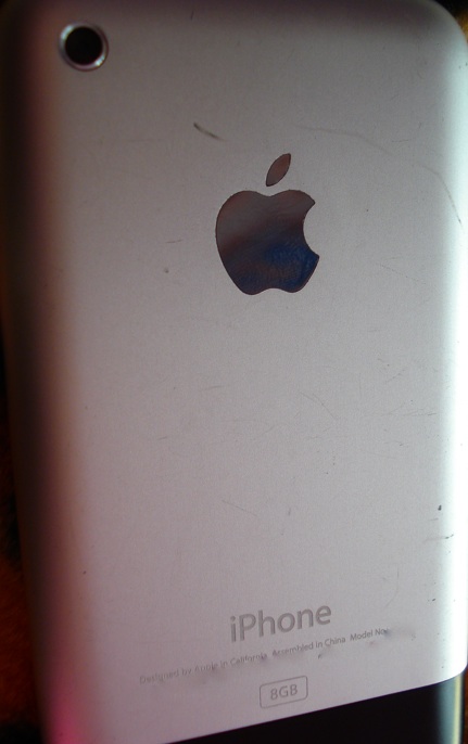 Post your iPhone scratches | MacRumors Forums