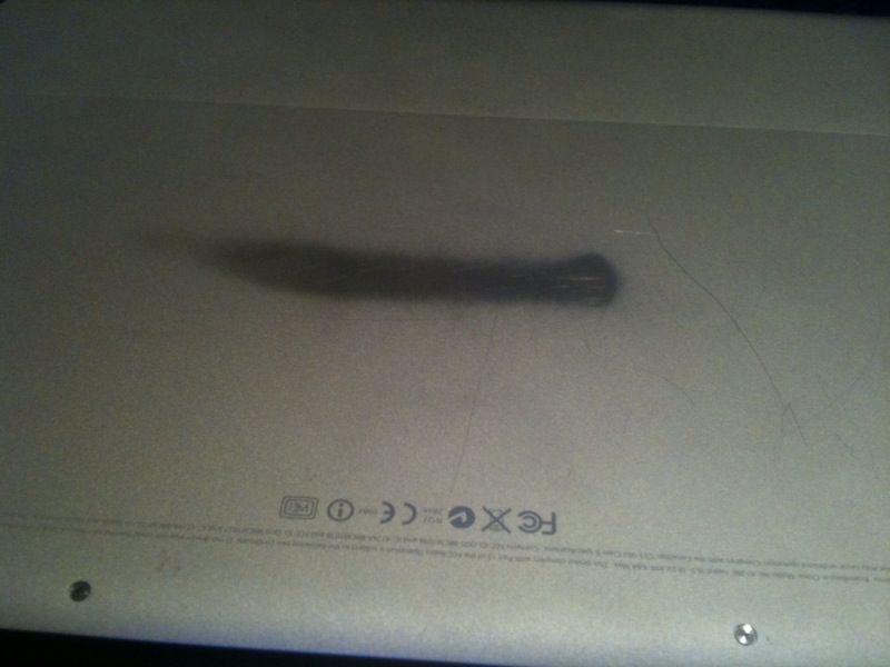 Nasty Burn Marks on Case | MacRumors Forums