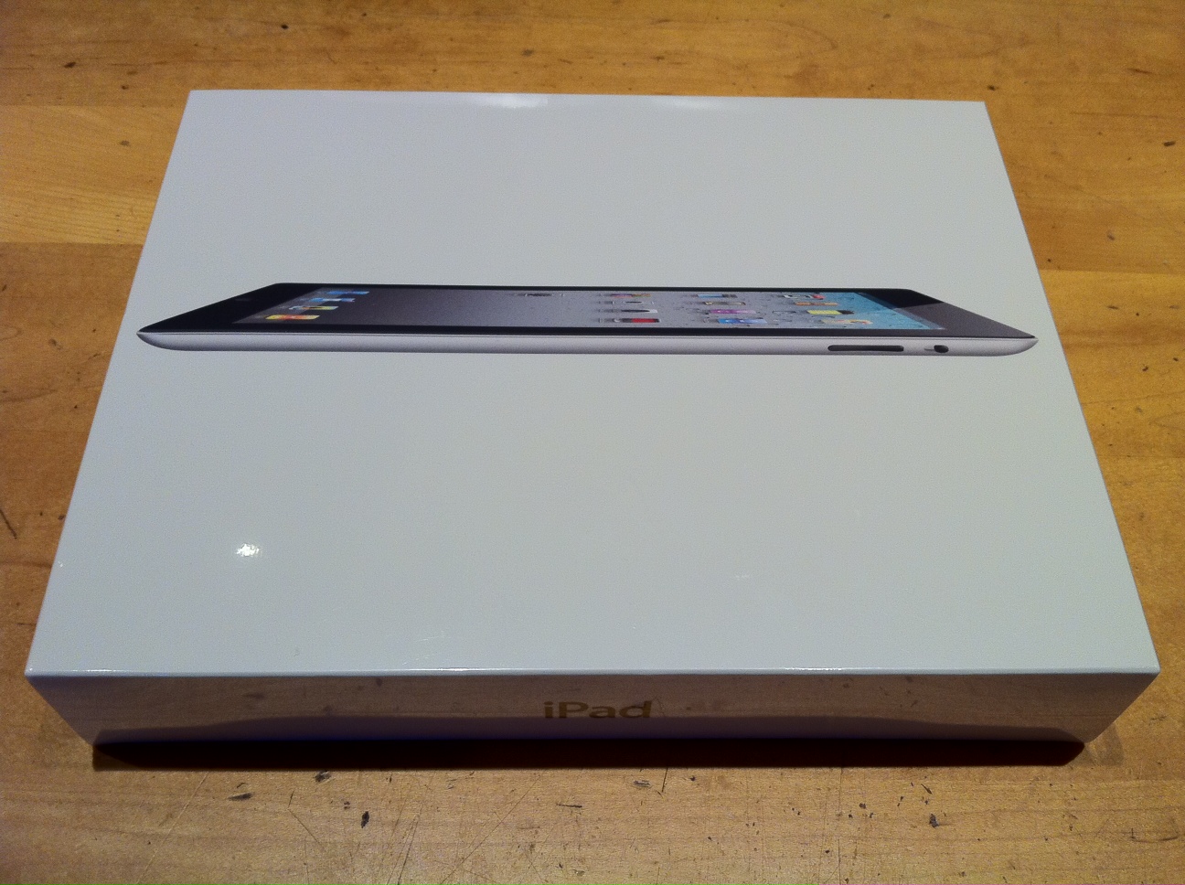 iPad 2 First Impressions and Unboxing Photos | MacRumors Forums